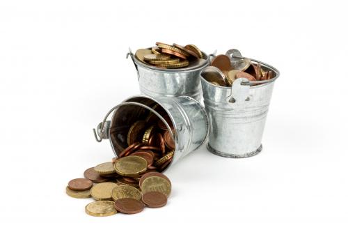 Bucket Budgeting: Creating a Cash Flow Management System That Works for You